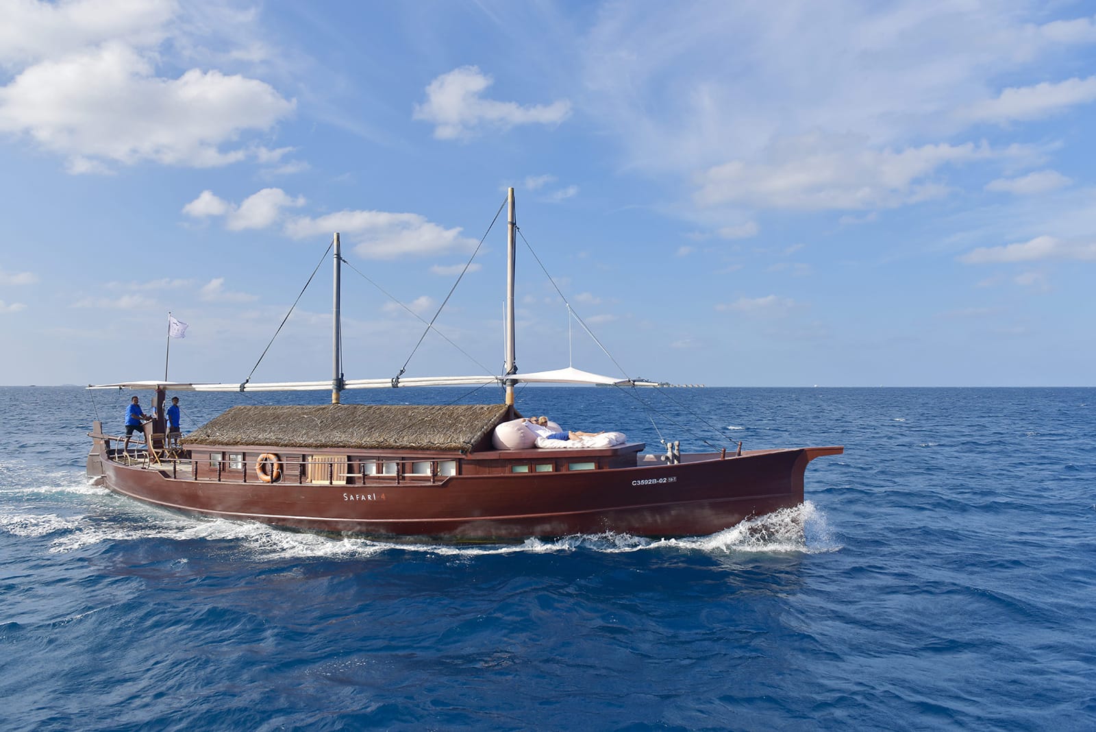 Safari Boat - Safari Island – RESORT-SAFARI-SPA