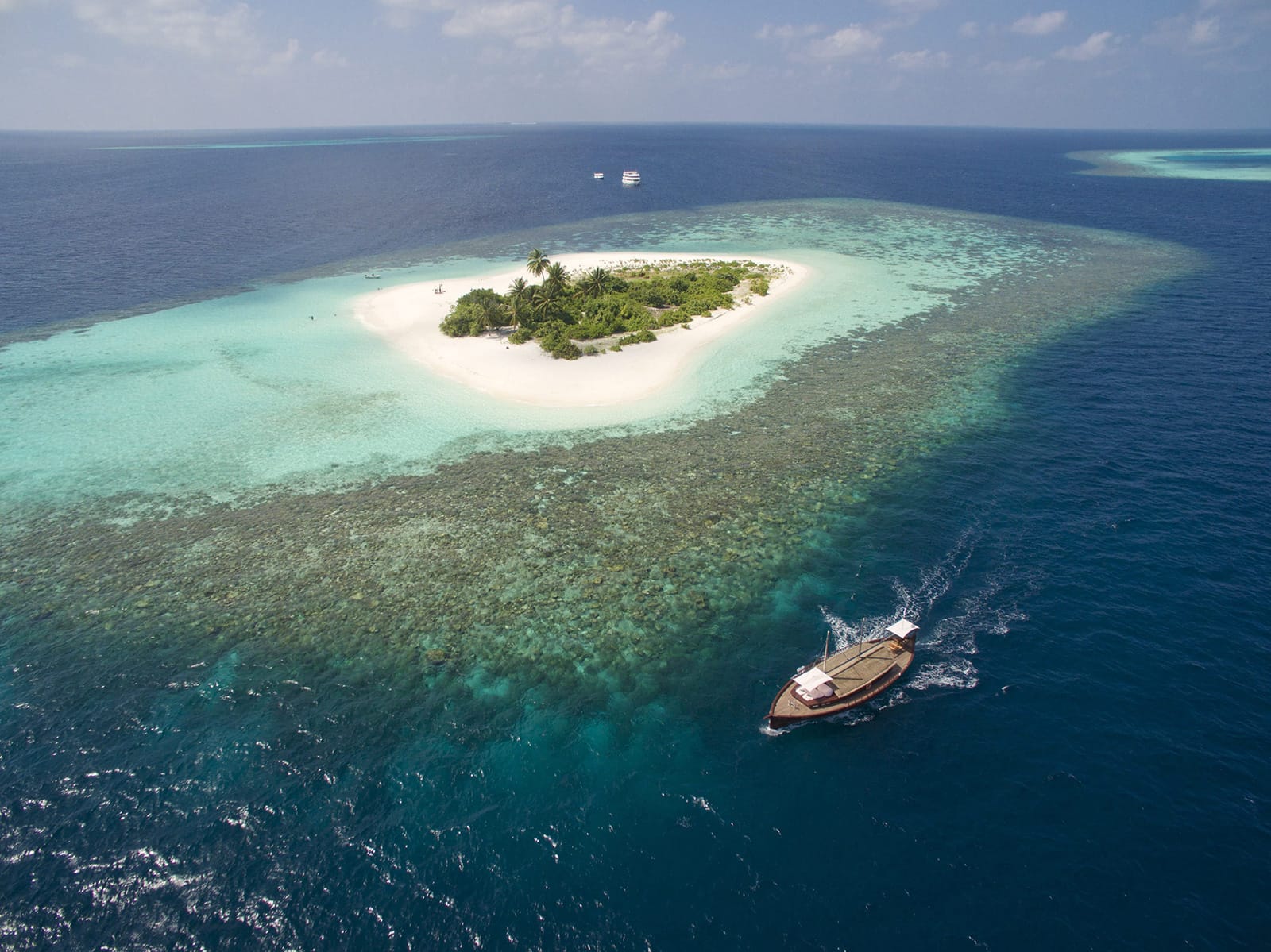 Safari Boat - Safari Island – RESORT-SAFARI-SPA