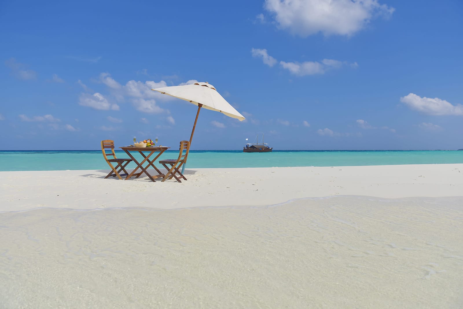 Safari Boat - Safari Island – RESORT-SAFARI-SPA