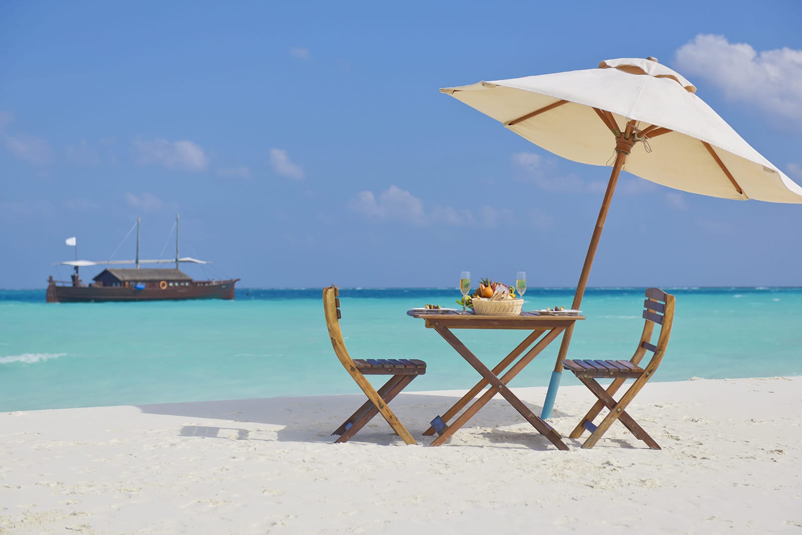 Safari Boat - Safari Island – RESORT-SAFARI-SPA